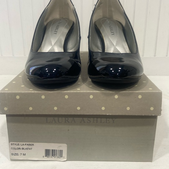 Laura Ashley | Shoes | Laura Ashley Black Patent Leather Dress Shoes ...